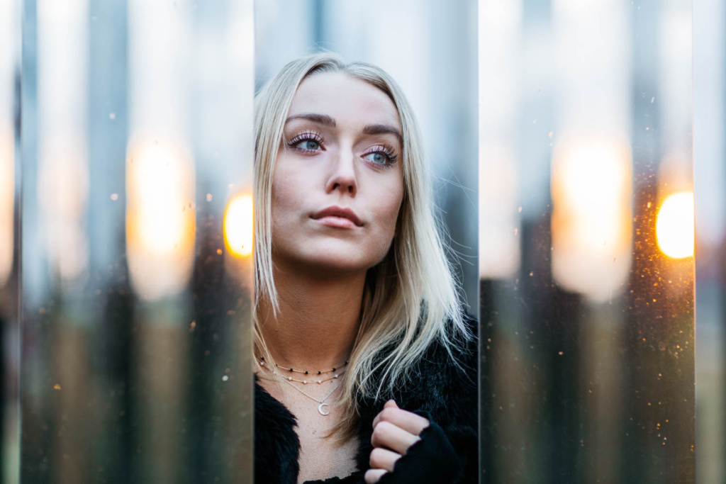 Luise-morgen-kleinstadtcarri-mirror-portraitfotografie-julius-erler-11 ...